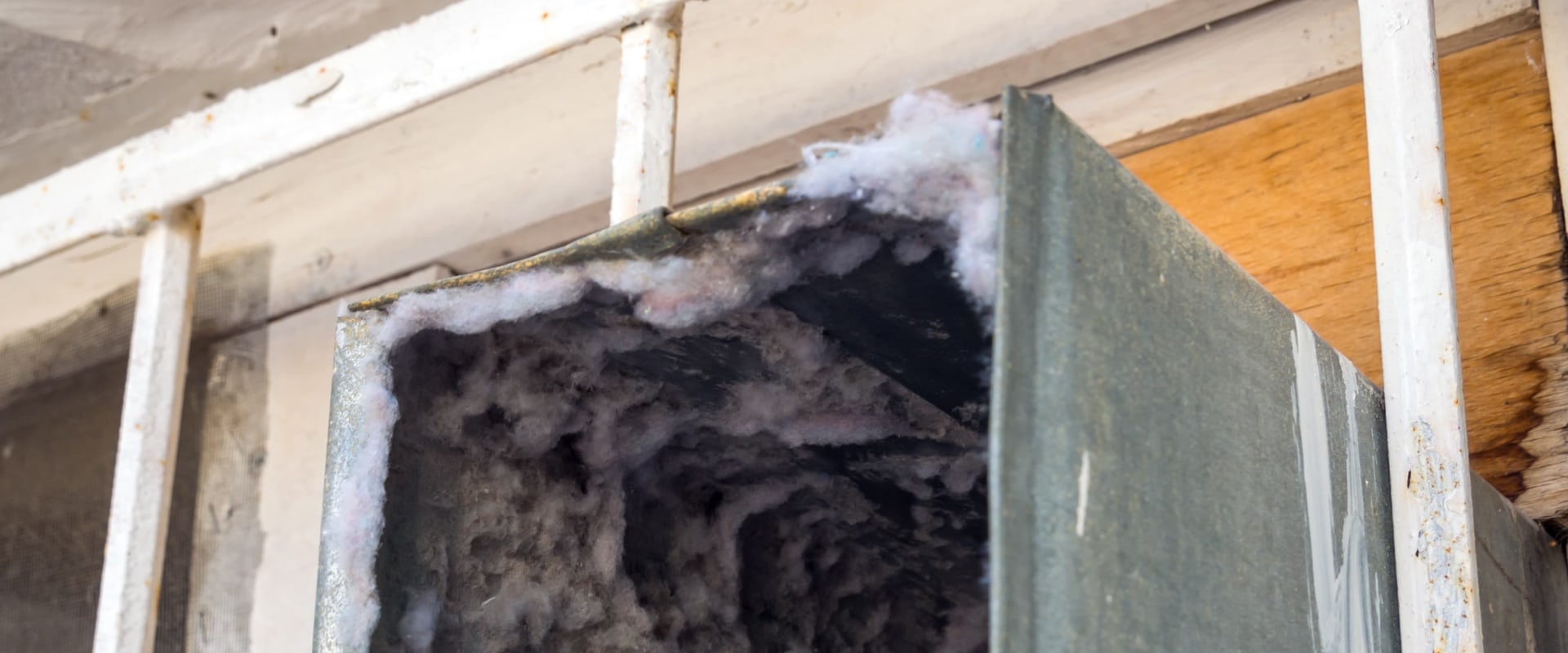 Can Air Ducts Cause Dust? - An Expert's Perspective
